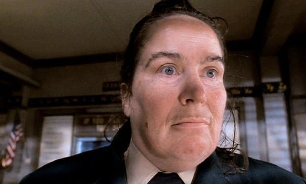 ¿Qué fue de Tronchatoro, la malvada directora de Matilda? - Cinéfilos