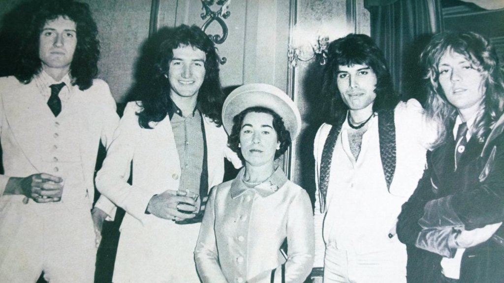 La historia de Jeannette Charles, la “doble” de la reina Isabel II