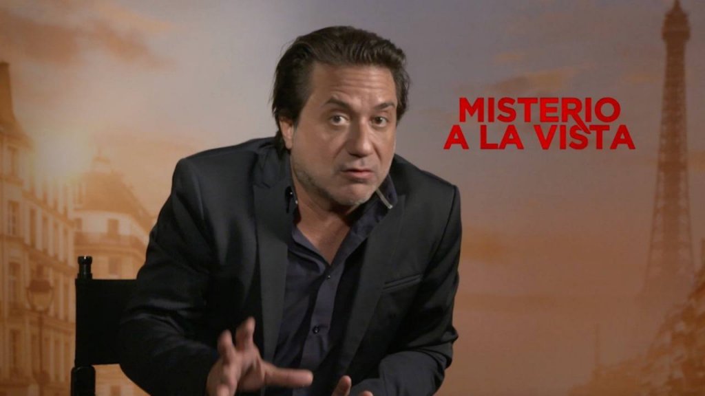 Entrevista con Enrique Arce por la película “Misterio a la vista”